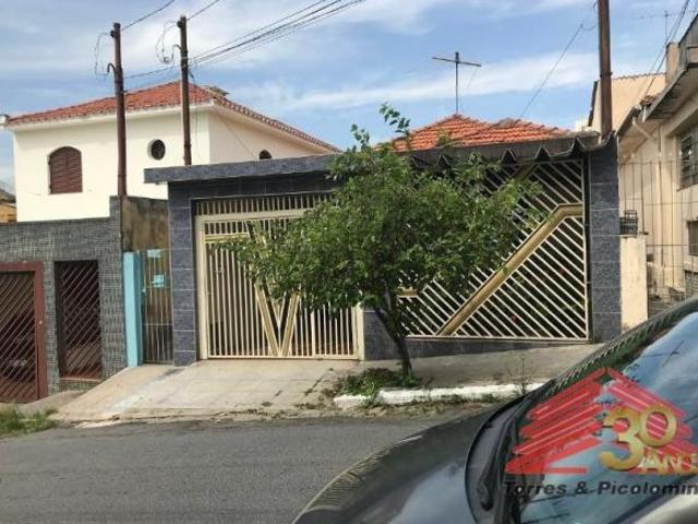 Casa térrea Vila Prudente, 2 dormitórios, sala,cozinha,banheiro, com uma casa nos fundos, quart