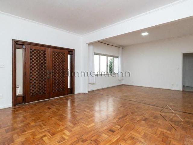 CASA TÉRREA VILA ROMANA 4 DORMITÓRIOS 4 VAGAS