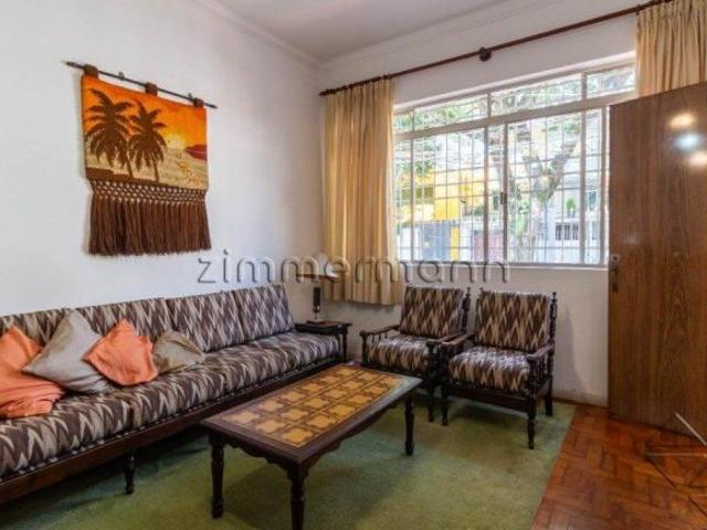 CASA TÉRREA VILA ROMANA 3 DORMITÓRIOS 2 VAGAS