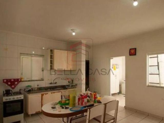 Casa térrea Vila Zelina à venda com 140m², 2 quartos e 2 vagas