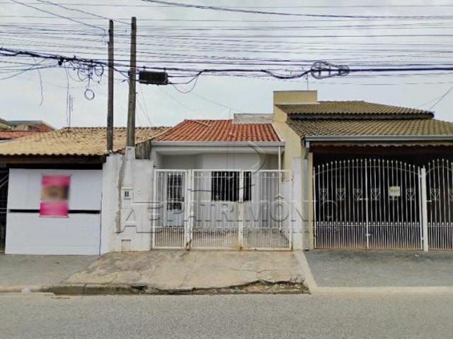 CASA TERREA VITORIA REGIA COM 2 DORMITORIOS SENDO 1 SUITE