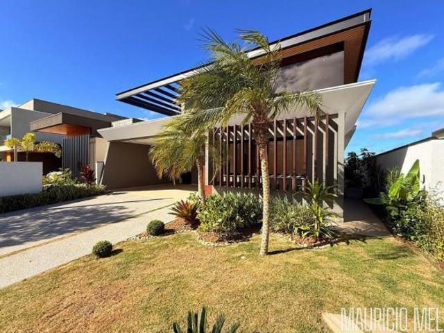 Casa Térrea à Venda na Granja Anita | Conforto, Espaço e Excelente Localização