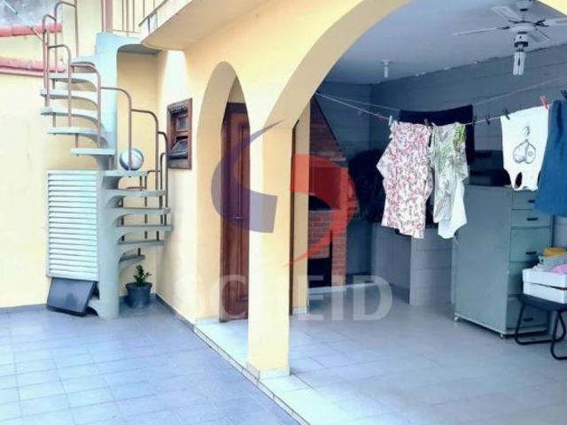 Casa térrea a venda na região do bolsão de interlagos