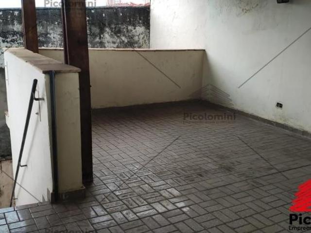 CASA TERREA A VENDA NA SANTA CLARA, 2 DORMITORIOS, 2 BANHEIROS, 4 VAGAS