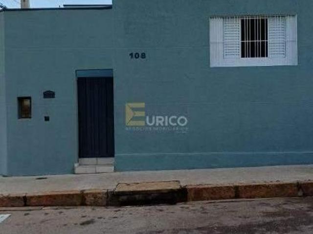 Casa Térrea à Venda na Vila Arens – Jundiaí/SP Ideal para Moradia ou Uso Comercial