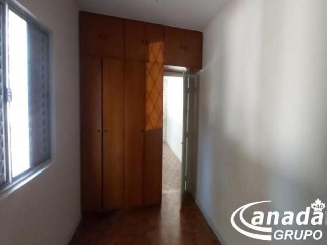 Casa Terrea A Venda Na Vila Ayrosa Com 3 Quartos