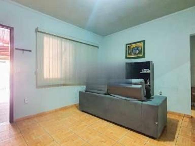 Casa térrea à venda na Vila Eldízia, em Santo André, em terreno de 244,86m²