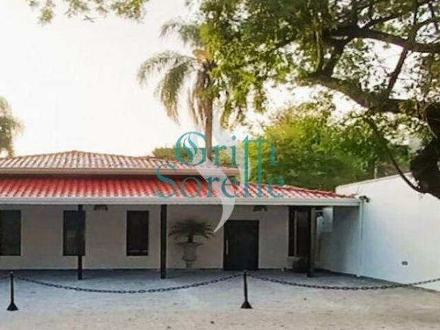 Casa Térrea à Venda na Vila Madalena São Paulo/SP