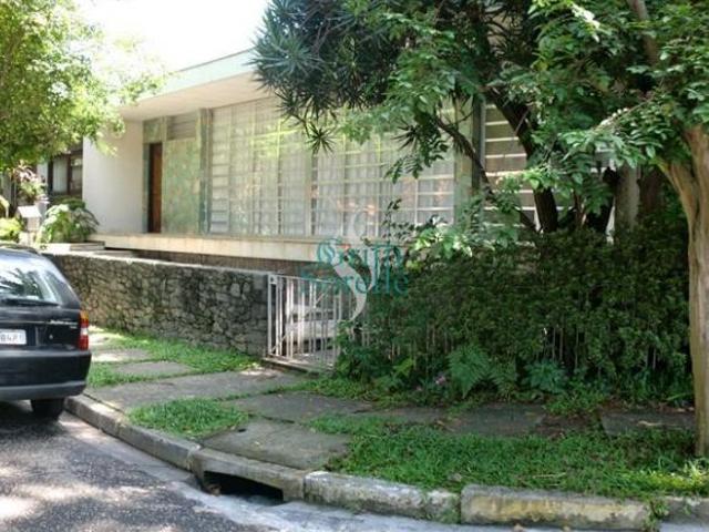Casa Térrea à Venda na Vila Madalena São Paulo/SP