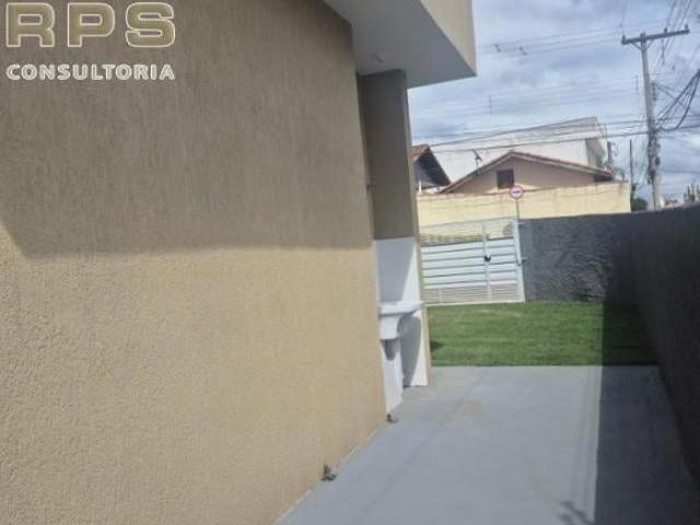 Casa térrea à venda na Vila Nova Trieste em Jarinu, 2 dormitórios sendo 1 suíte, aceita financiament