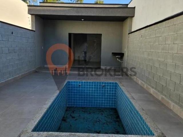 CASA TERREA A VENDA NA VILA SAO PAULO 3 DORM 1 SUITE COM PISCINA MOGI DAS CRUZES
