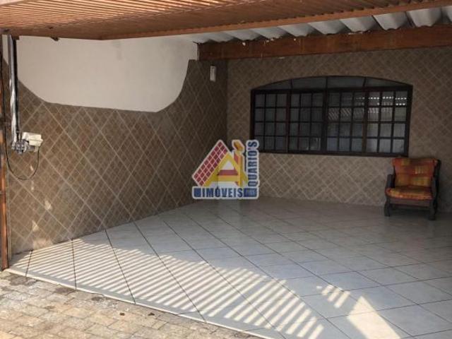 Casa térrea à venda na Vila Rio Branco com 03 dormitórios!