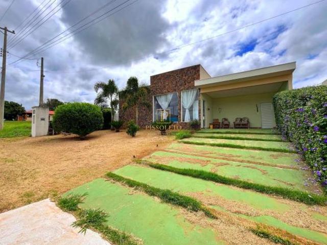 Casa Térrea à Venda no Ninho Verde II | 3 Suítes | Piscina | Área Gourmet