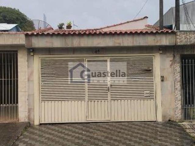 Casa Térrea à Venda no Alves Dias, SBC: 3 Dorms, 2 Banheiros