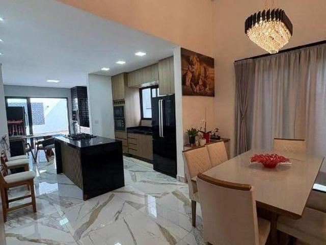 CASA TÉRREA A VENDA NO ARUÃ BRISAS