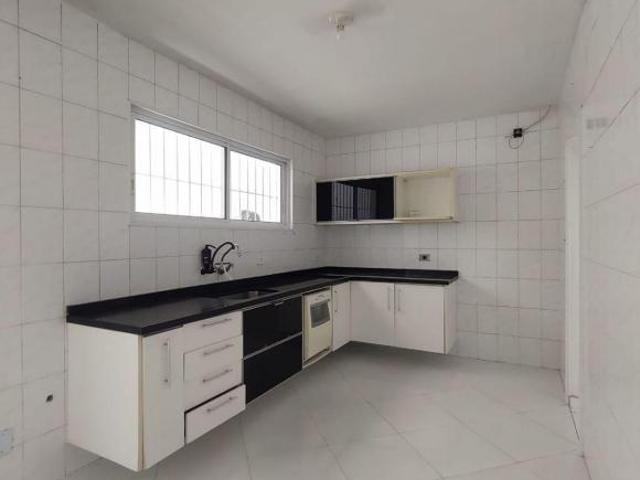 Casa Térrea à Venda no Butantã 4 Quartos 1 suíte edícula e 5 vagas!