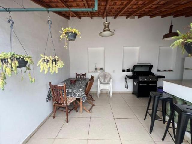 Casa térrea a venda no Butantã 1 1 9 9 9 3 7 0 6 0 9