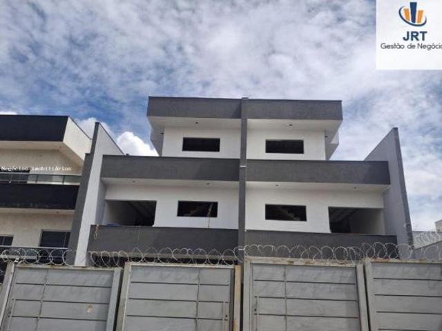 Casa térrea a venda no bairro Alto das Flores, Betim