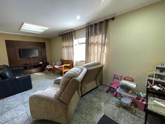 Casa térrea à venda no Bairro da Vila Clarice na Rua Major Alfredo Romão