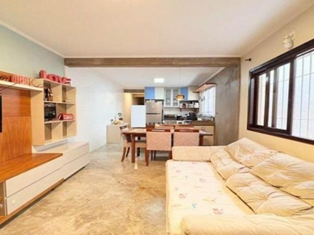 Casa Térrea à venda no Bairro do Jardim Mangalot na Rua Desembargador Cândido da Cunha Cintra