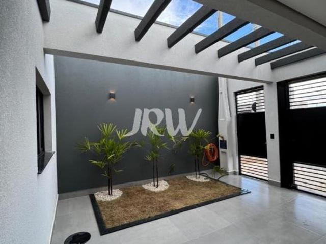 CASA TERREA A VENDA NO BAIRRO JARDIM BOM SUCESSO NA CIDADE DE INDAIATUBA SP com Ótimo Padrão de Aca