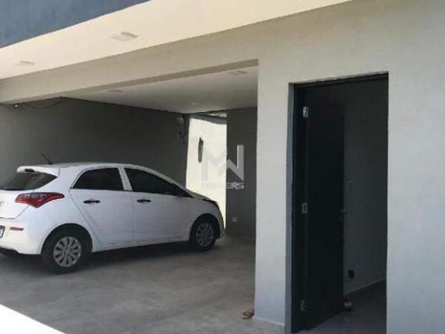 Casa térrea à venda no bairro Marambaia em Vinhedo SP