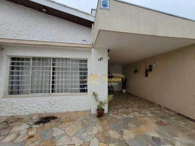 CASA TÉRREA A VENDA NO BAIRRO MOGILAR EM MOGI DAS CRUZES