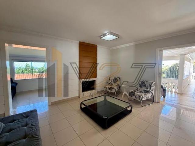 Casa térrea à venda no bairro Morada da Lua em Vinhedo SP