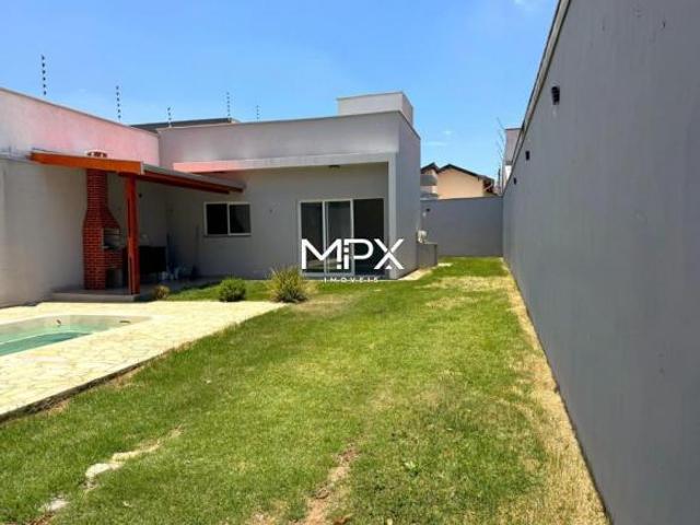 Casa térrea à venda no bairro Parque São Matheus em Piracicaba
