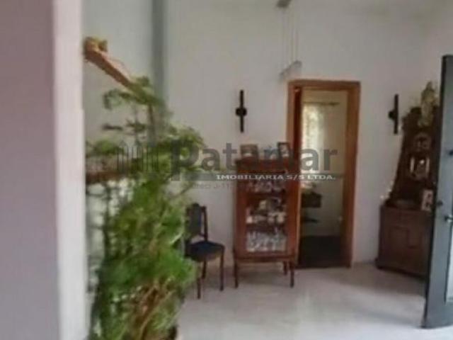 Casa Terréa a Venda no Caxingui com 5 quartos