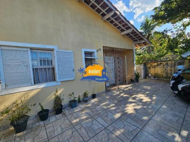 Casa térrea a venda no Centro de Bertioga