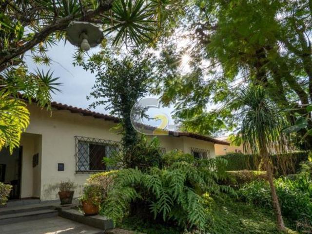 Casa térrea á venda no City Lapa 330 m², 4 quartos, sendo 1 suíte e 4 vagas de garagem