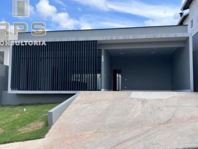 Casa térrea à venda no Condomínio Cambarah em Jarinu, com 3 suítes, área social em conceito aberto i