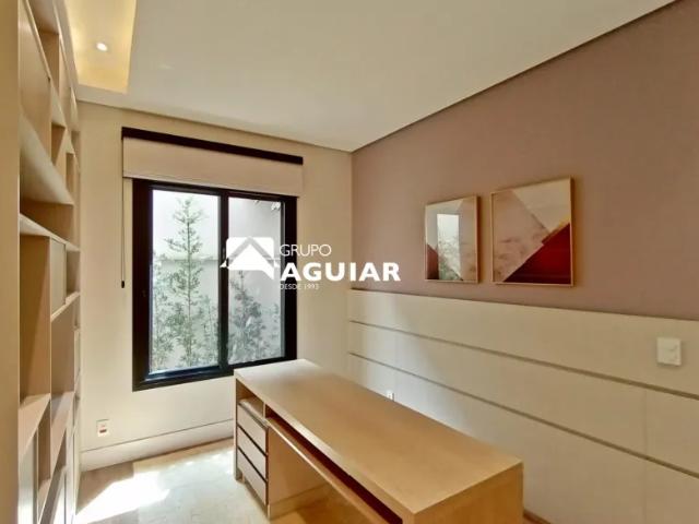 Casa Térrea Mobiliada no Canto del Bosco | Alto Padrão, 3 Suítes e 500m² de Terreno