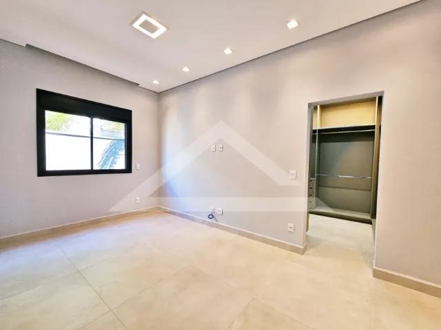 Casa térrea à venda no Condomínio Alphaville III, próximo ao Restaurante Ócio Ribeirão Preto/SP