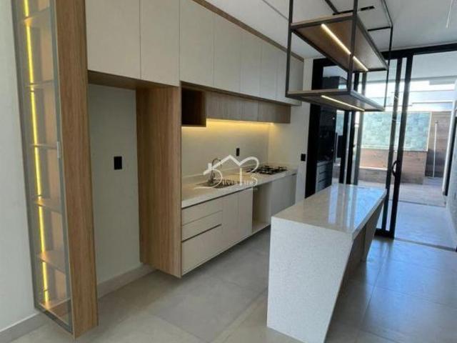 Casa térrea à venda no Condomínio Grand Reserve em Indaiatuba