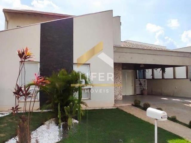Casa térrea à venda no Condomínio em Campinas/SP