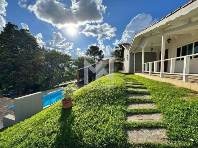 Casa térrea à venda no Condomínio Estância Marambaia em Vinhedo SP