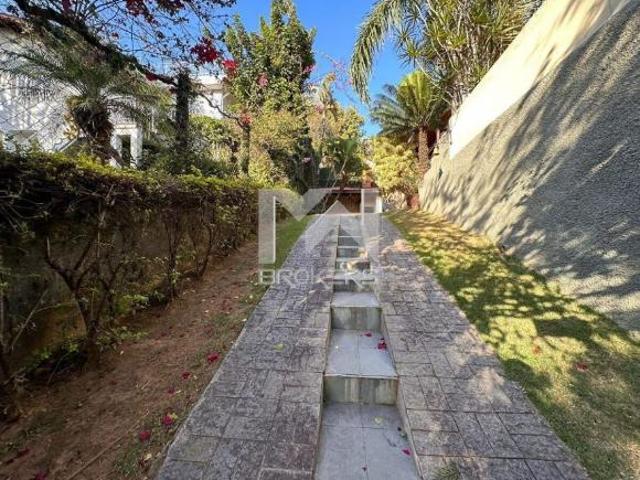 Casa térrea à venda no Condomínio Estância Marambaia em Vinhedo SP