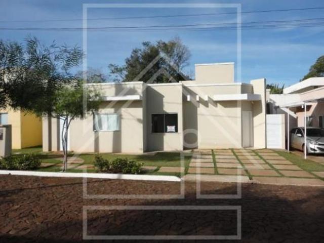Casa térrea à venda no Condomínio Fechado Integração em Foz do Iguaçu
