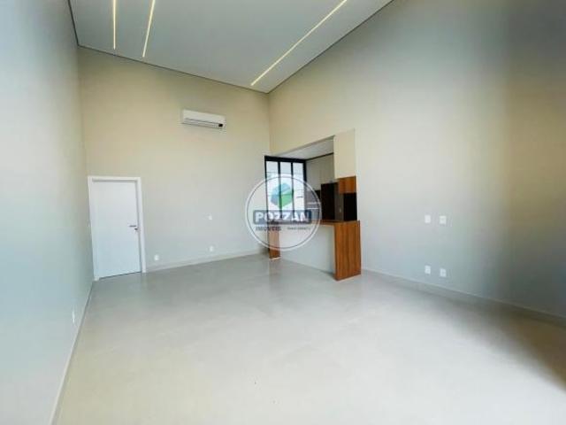 Casa térrea à venda no condomínio fechado Jardim Residencial Viena Indaiatuba SP