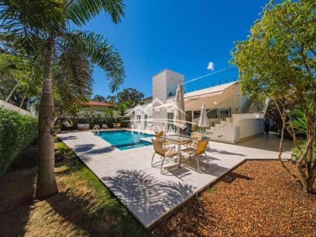 Casa Térrea à Venda no Condomínio Jardim Atenas, Malota Jundiaí/SP