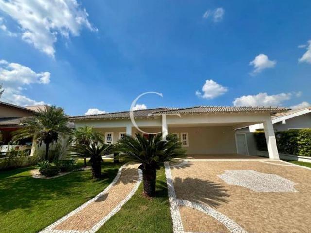 Casa térrea à venda no Condomínio Jardim Theodora em Itu – 3 suítes, escritório, espaço gourmet e pi