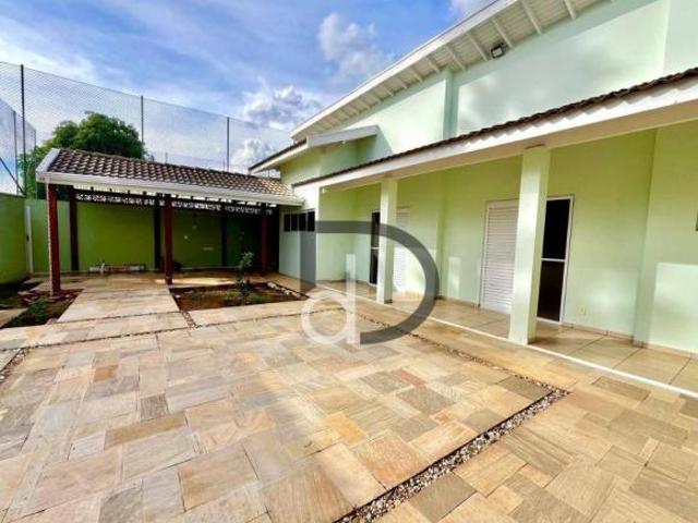 Casa térrea a venda no condomínio Marambaia na cidade de vinhedo/SP