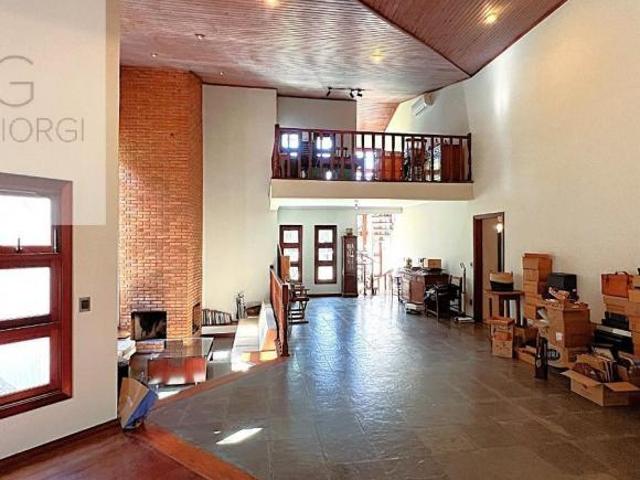 Casa Térrea a Venda no Condomínio Marambaia em Vinhedo