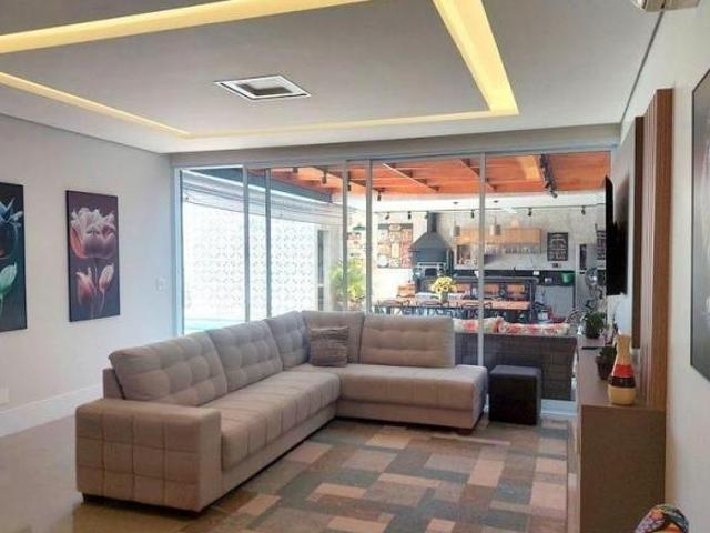 Casa térrea à venda no Condomínio São Paulo II | Reformada | Piscina aquecida | Espaço gourmet