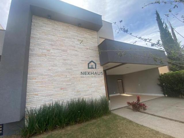 Casa Térrea á venda no Condomínio Portal do Sol Golfe Green, Área total 406m2 e Área Construída 219m
