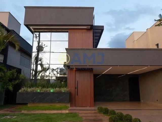 Casa Térrea à Venda no Condomínio Parqville Jacarandá Aparecida de Goiânia/GO