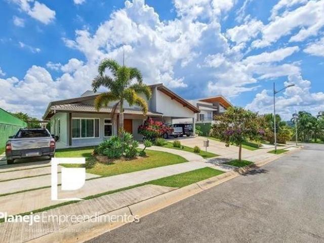 CASA TÉRREA A VENDA NO CONDOMÍNIO QUINTA DAS PANEIRAS ALTO PADRÃO