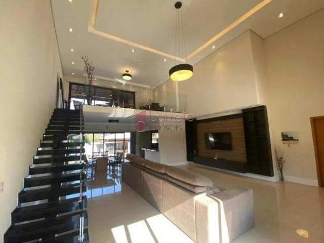 CASA TÉRREA À VENDA NO CONDOMÍNIO QUINTA DO JAPI EM CABREÚVA/SP